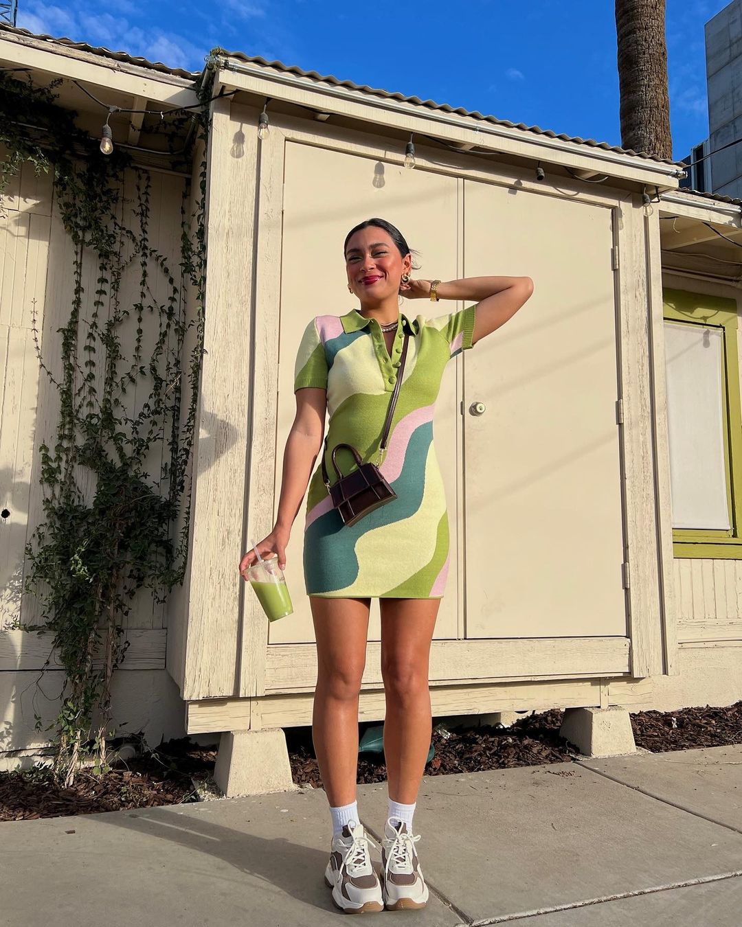 25 Casual Spring Outfit Ideas for 2022 - MorningKo