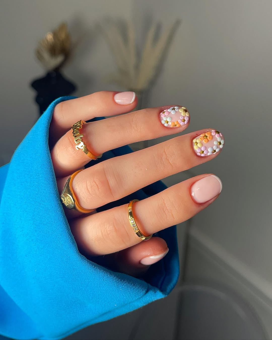 26 Floral Nail Designs To Copy This Spring - MorningKo