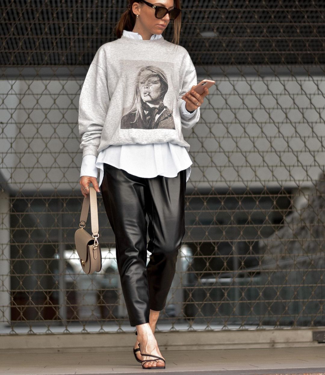 Ways to mix and match sweatshirts for timeless outfits inspo: 37 Ideas ...