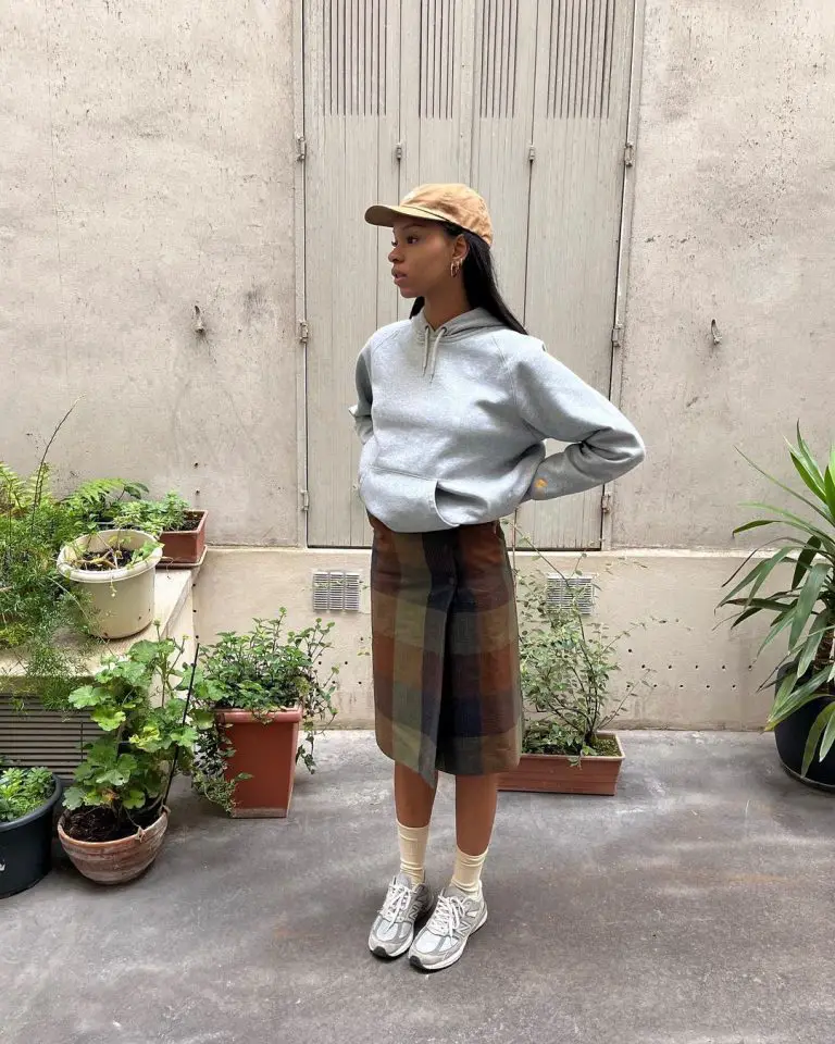 Ways to mix and match sweatshirts for timeless outfits inspo: 37 Ideas ...