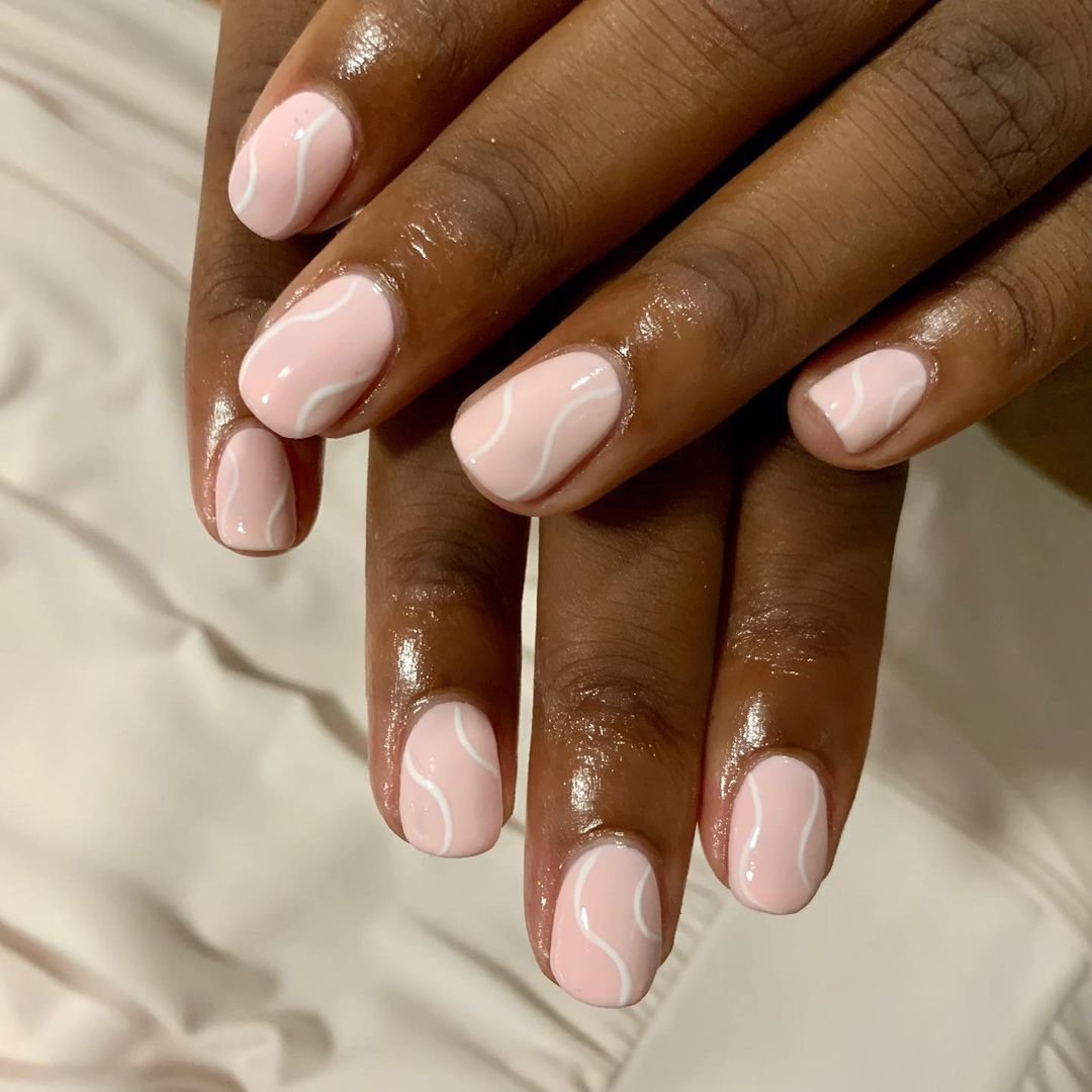 35 Wavy Swirl Nail Designs That Match Any Season – MorningKo