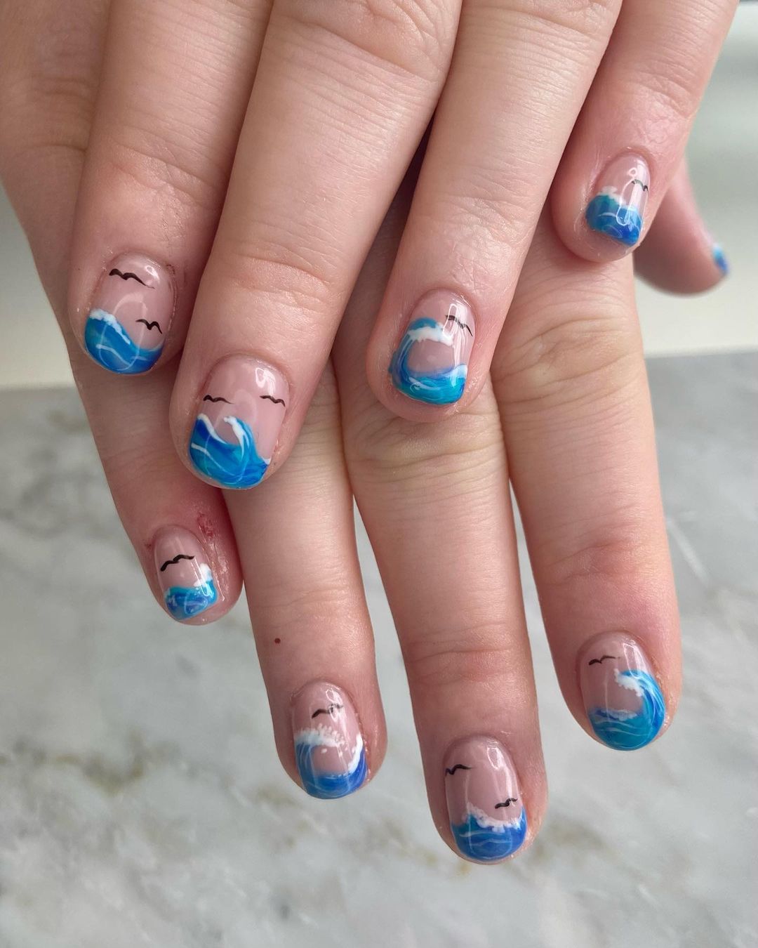 20 Best Oceean-Inspired Nail Designs For Beach Trips – MorningKo