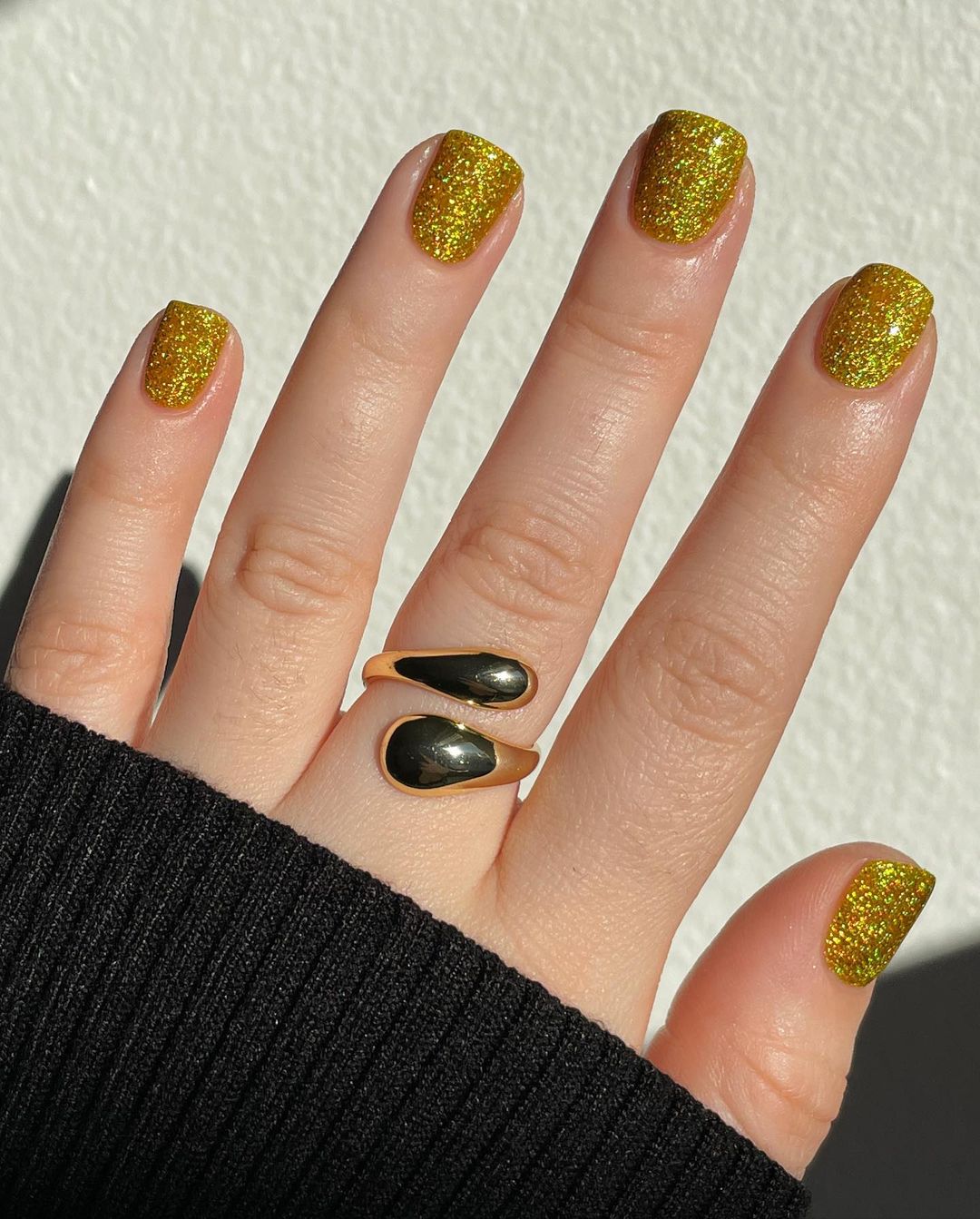 24 Yellow Nail Designs For Fun Vibrant Manicures - MorningKo