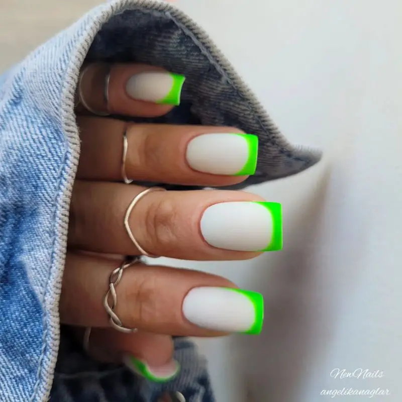25 French Tips Summer Nails For a Chic Cute Look – MorningKo