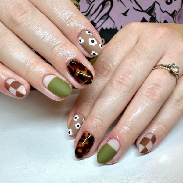 30+ Captivating October Nail Designs For Autumn 2024 – MorningKo