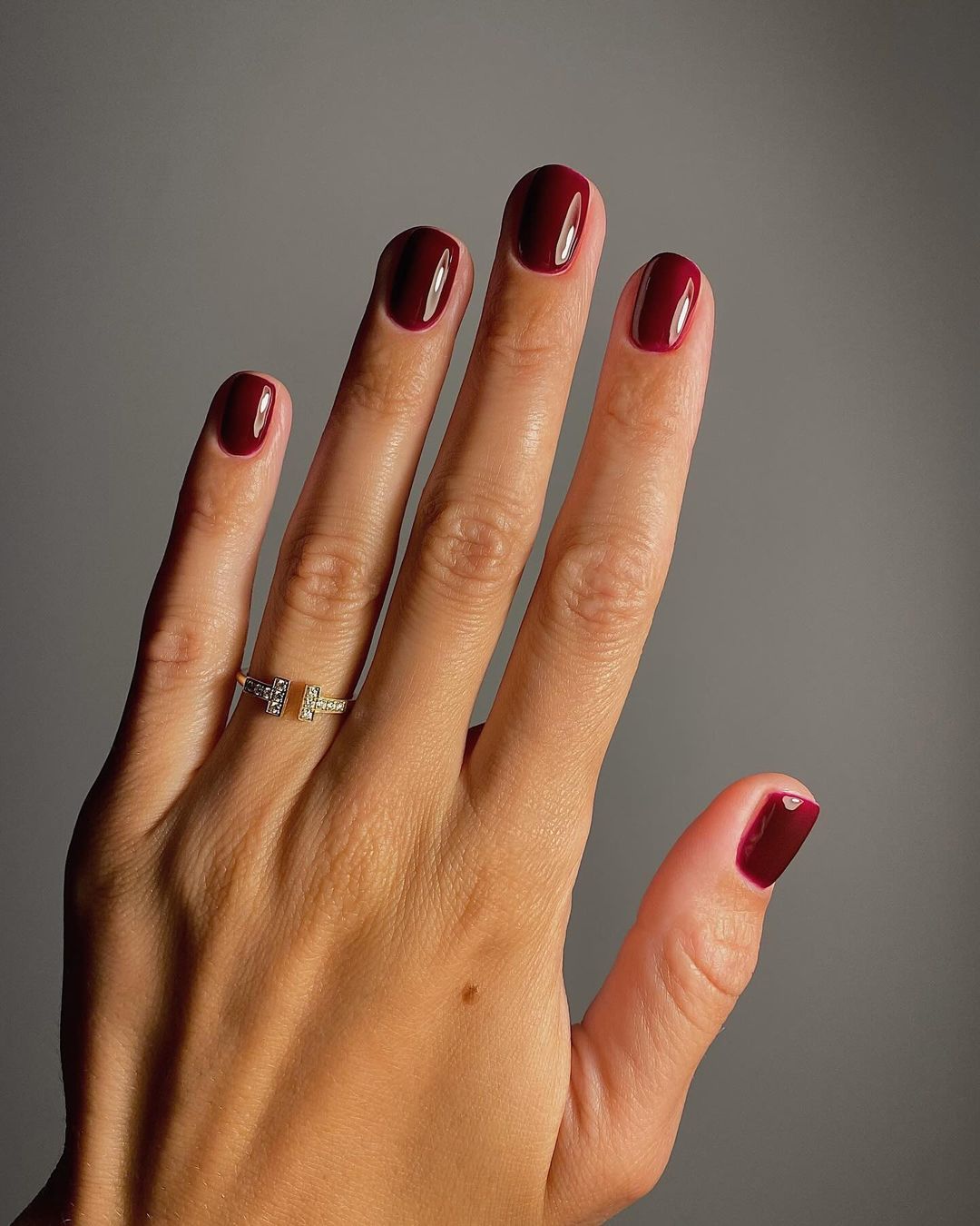 40 Hottest Red Nail Designs To Spice Up Your Autumn Look – MorningKo