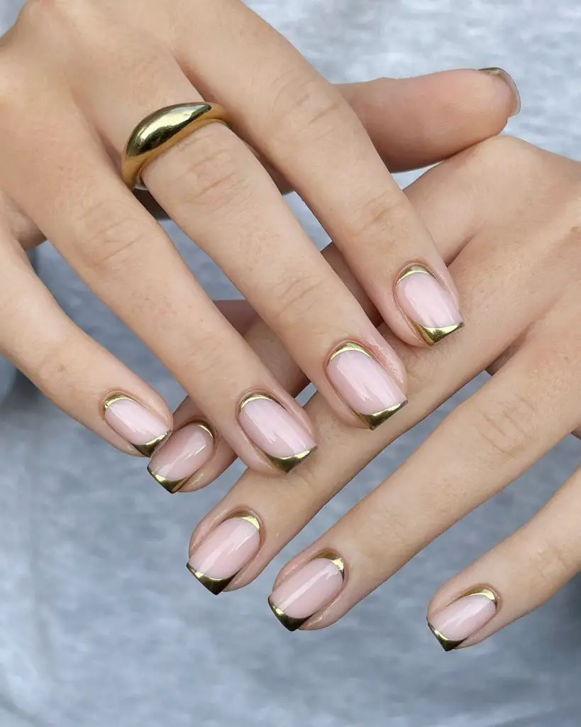 47 Simple Gold Nail Designs For Elegant Minimal Look – MorningKo
