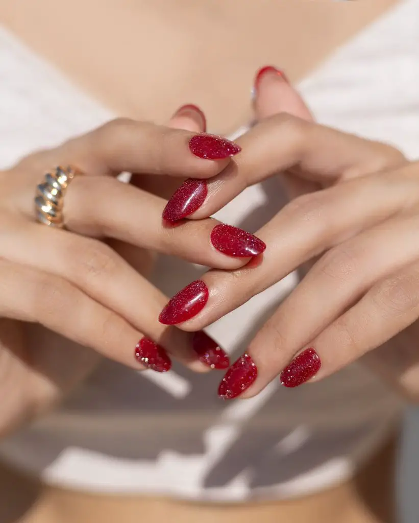 40 Hottest Red Nail Designs To Spice Up Your Autumn Look – MorningKo
