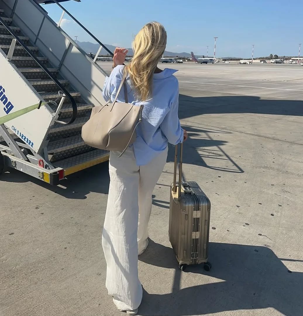 Trendy Airport Outfit Ideas – MorningKo