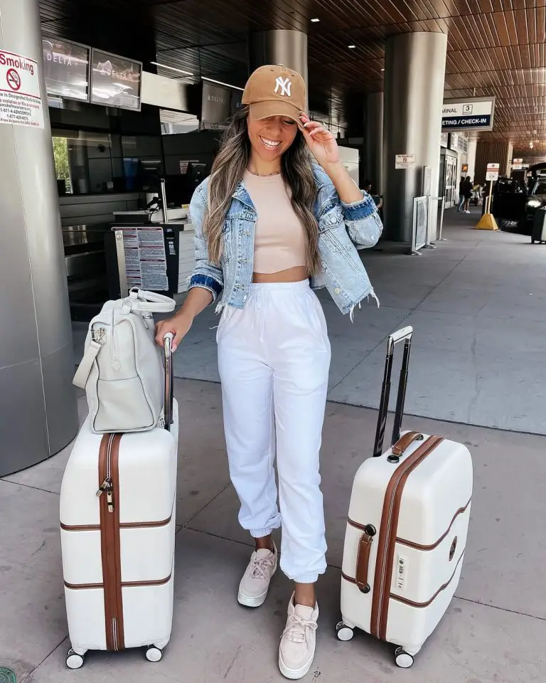 Trendy Airport Outfit Ideas – MorningKo