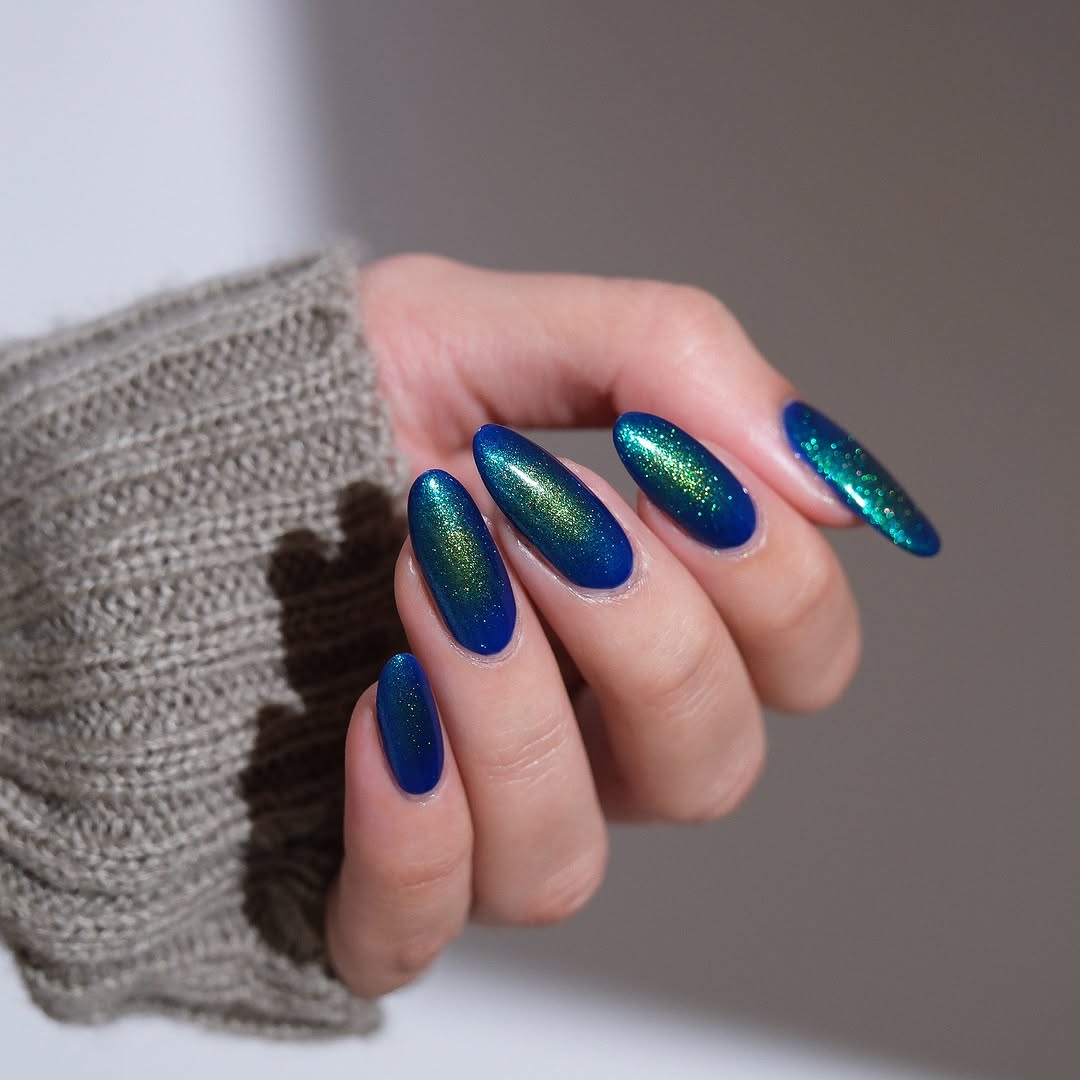 50 Fiesty Wintery Nail Designs For January Manicures – MorningKo