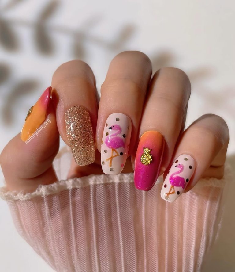 25+ Cutest Flamingo Nail Ideas That Will Absolutely Lit Up Your Mood ...