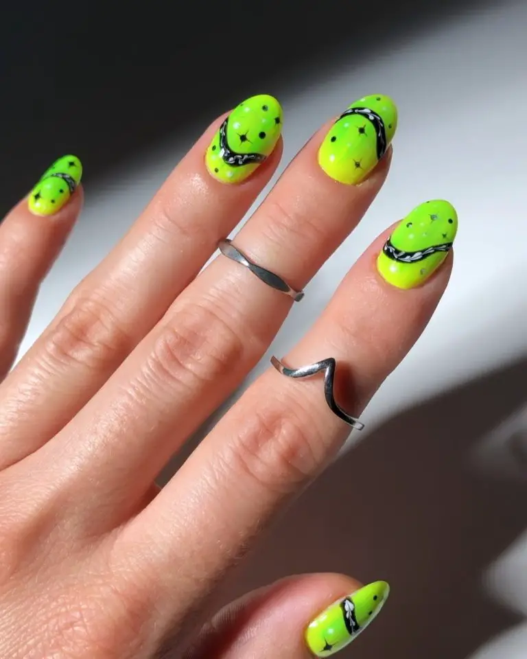 29 Brat Nail Ideas for Summer Core Style That Are Bold, Fun & Totally ...