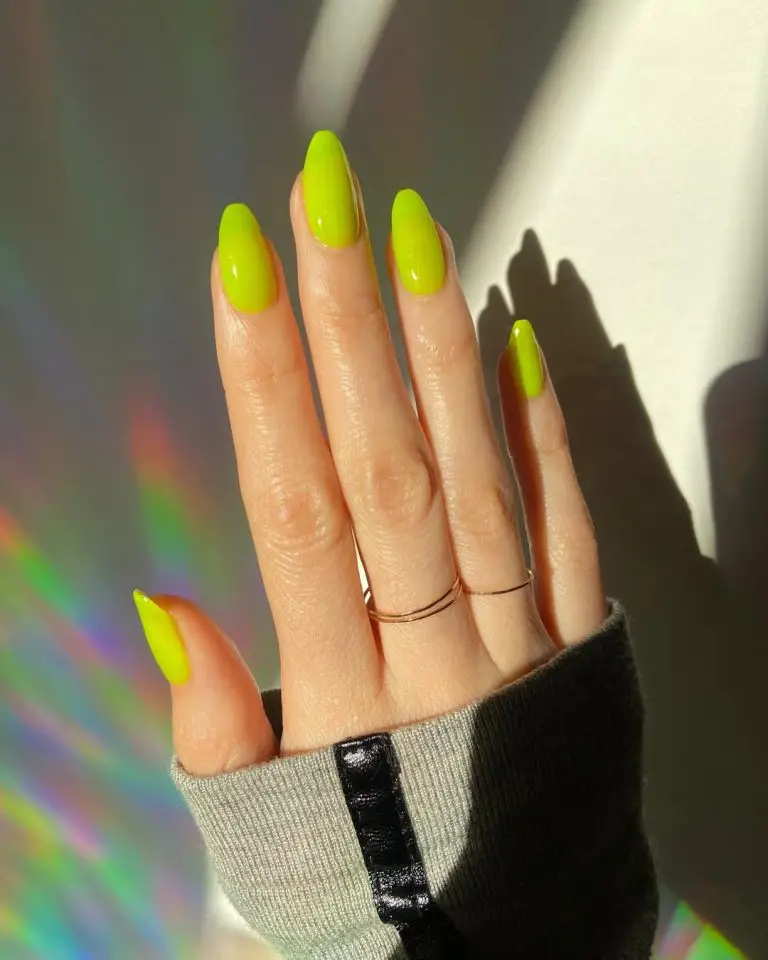 29 Brat Nail Ideas for Summer Core Style That Are Bold, Fun & Totally ...