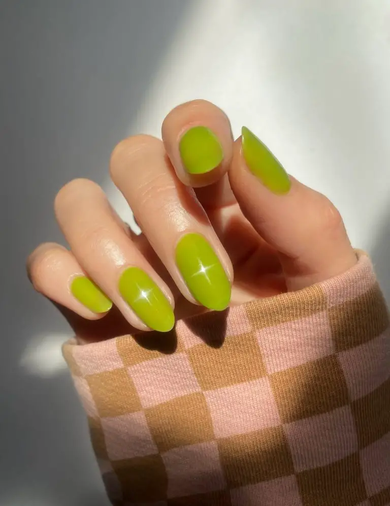 29 Brat Nail Ideas for Summer Core Style That Are Bold, Fun & Totally ...