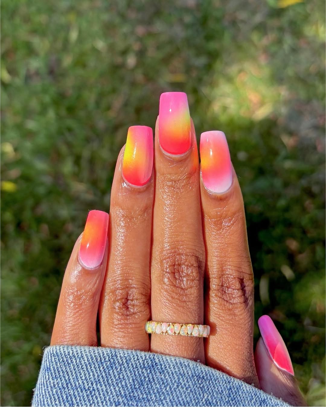 28 Succinct Sunset Ombre Nails For Groovy Summer Vibes! – MorningKo