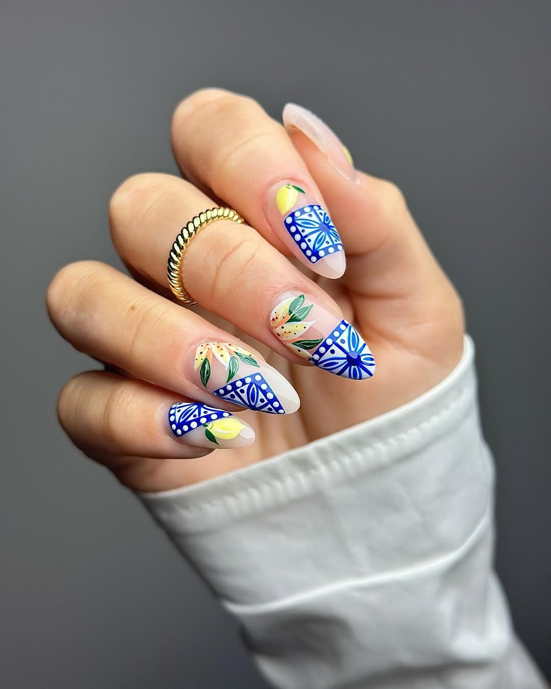 28 Italian Nail Ideas That’ll Make You Feel Like You’re on the Amalfi ...