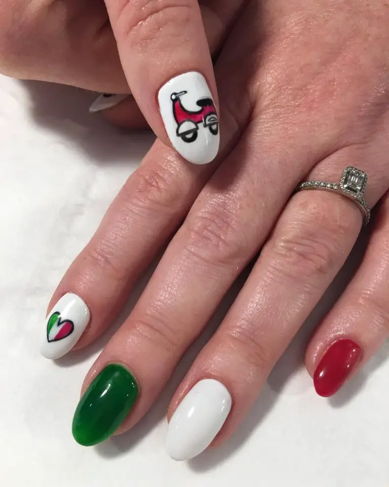 28 Italian Nail Ideas That’ll Make You Feel Like You’re on the Amalfi ...