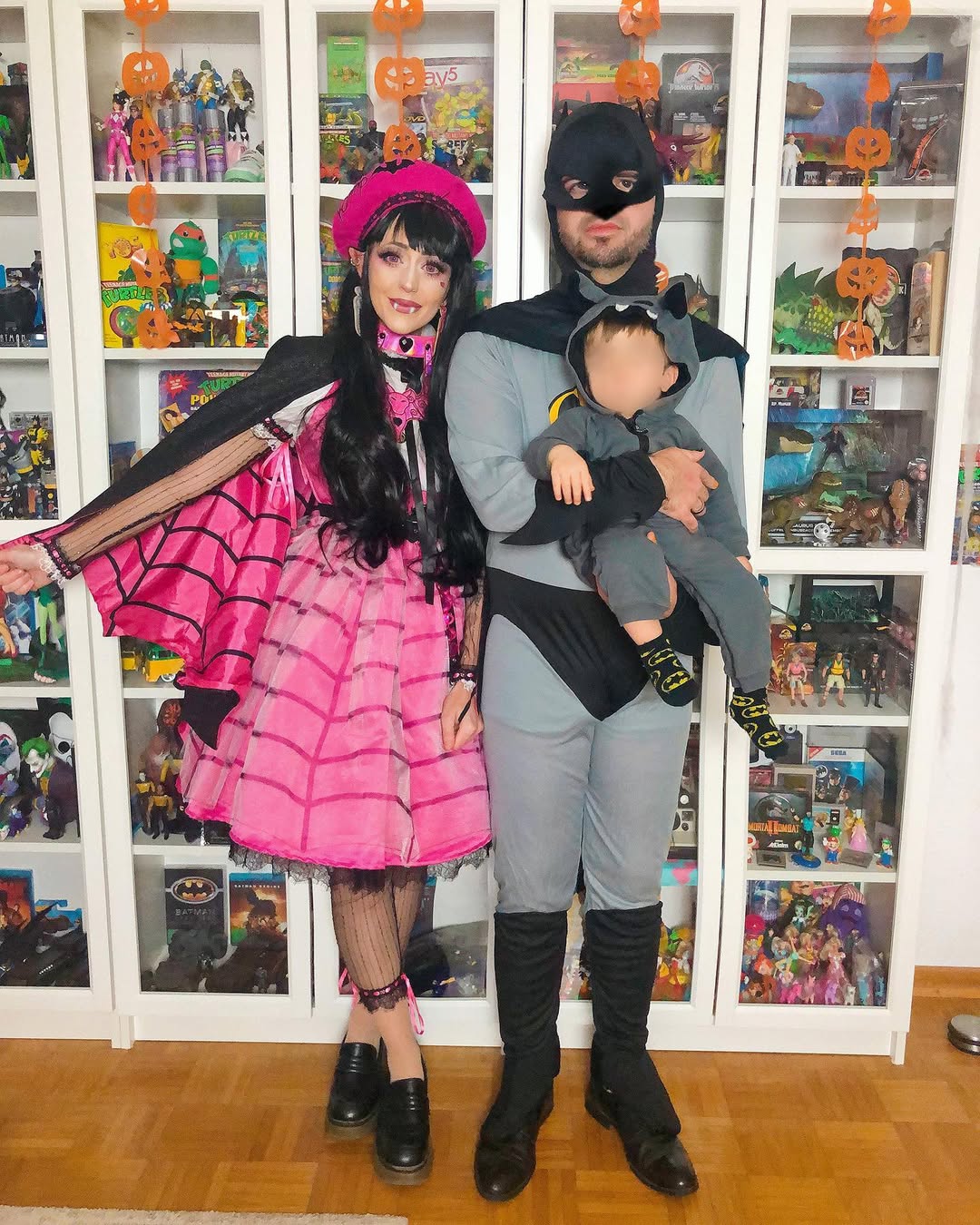 45+ Creative, Cute, and Spooky Family Halloween Costume Ideas – MorningKo