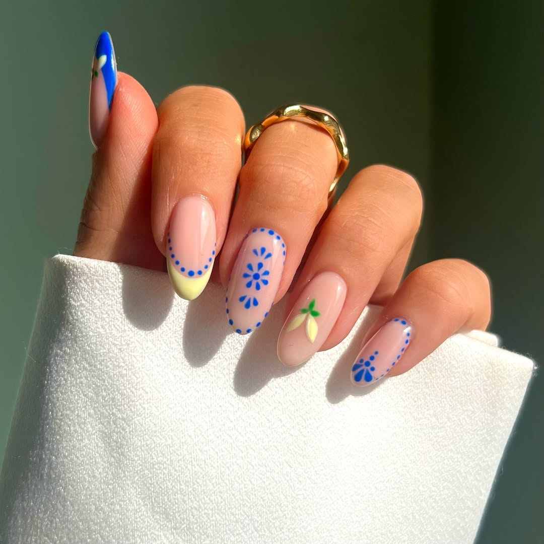 28 Italian Nail Ideas That’ll Make You Feel Like You’re on the Amalfi ...