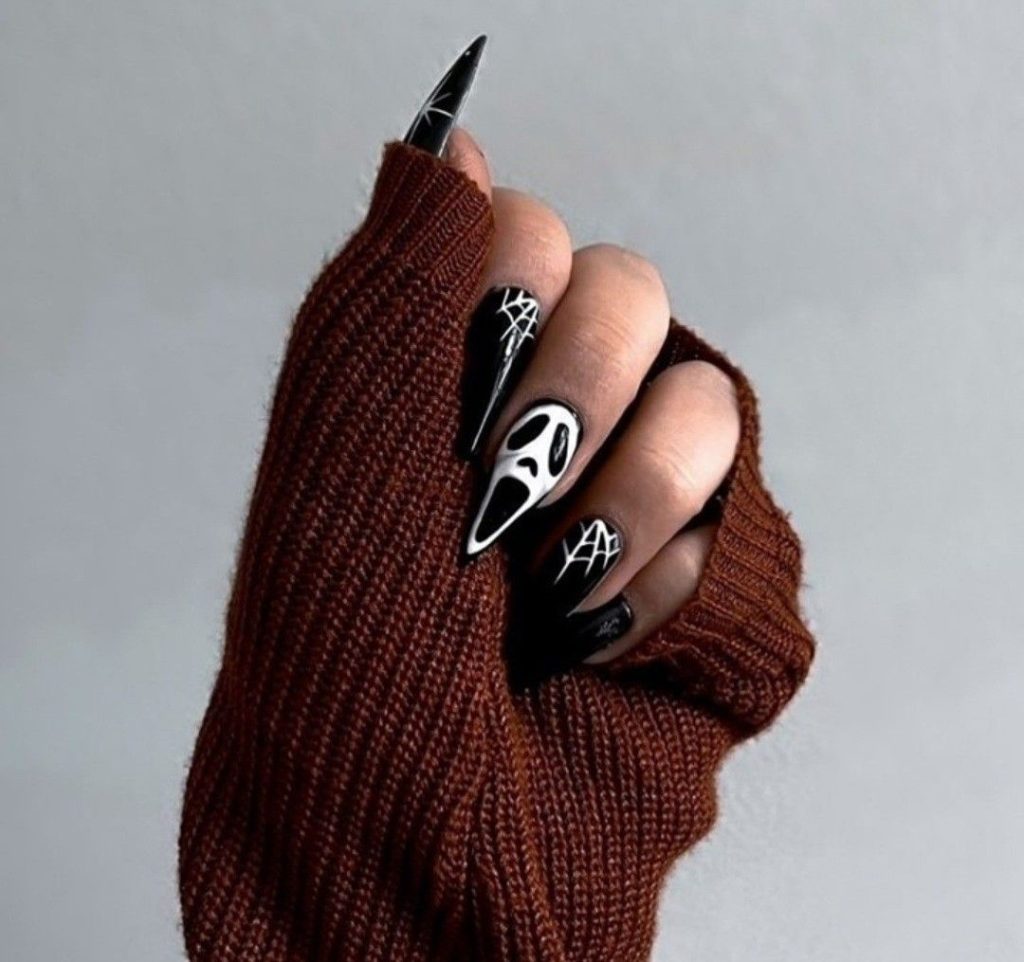 27 Sinister “Scream” Ghostface Nail Ideas – MorningKo