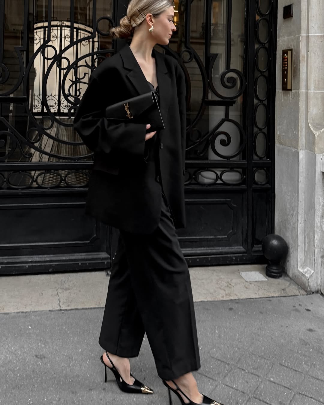 28 Classic All Black Outfit Ideas To Wear This Fall – MorningKo