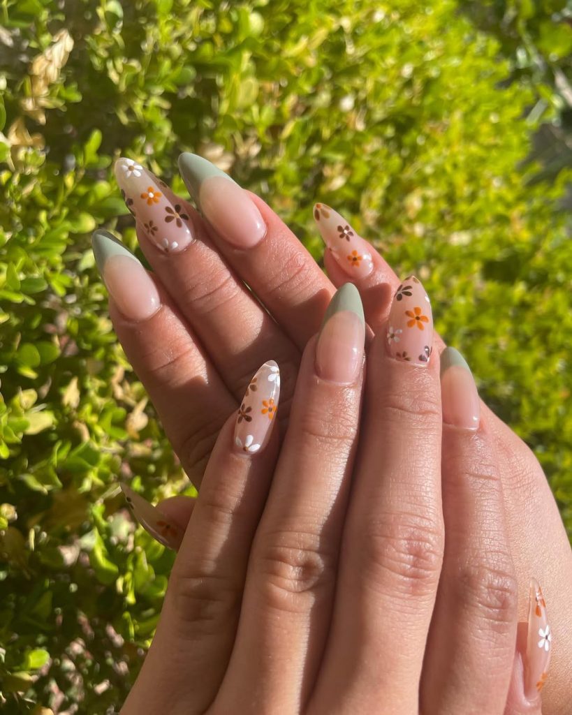 Fall French Tips Nail Ideas For 2025: 25 Cozy Autumn-Inspired Mani ...