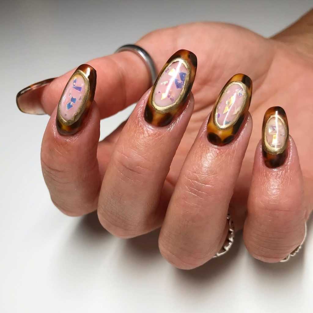 45 Tortie Nail Ideas That Will Be So Hot This Autumn – MorningKo