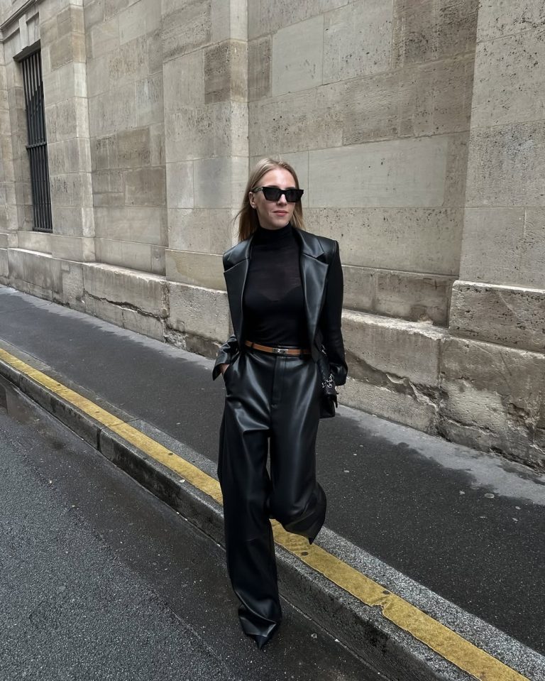 28 Classic All Black Outfit Ideas To Wear This Fall – MorningKo