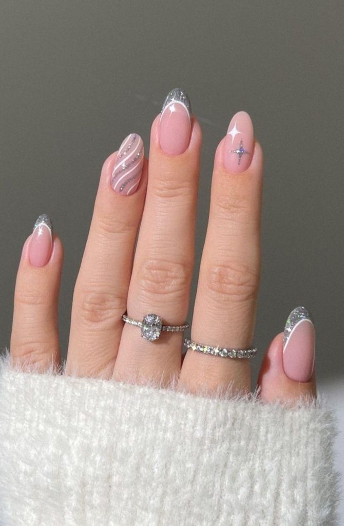37 Simple Winter Nail Designs – MorningKo