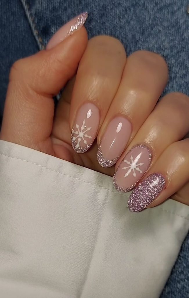 Frosted Tips 20+ Snowflake Nail Designs That Stun – MorningKo